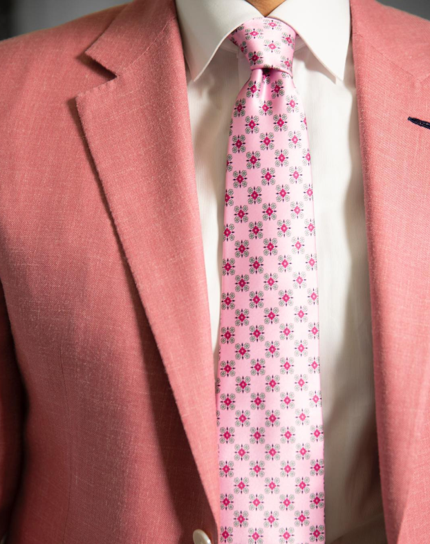 Bespoke Tailoring – House of Bijan
